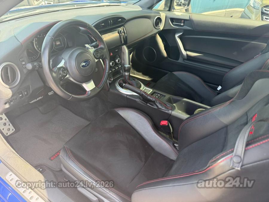 Zils Subaru BRZ 2019 Tallina, ar dzinēja tilpumu 2.00 L un nobraukumu 35 tūkst. km par 22990 €, foto 16 vietnē AUTOMOTO.COM.LV