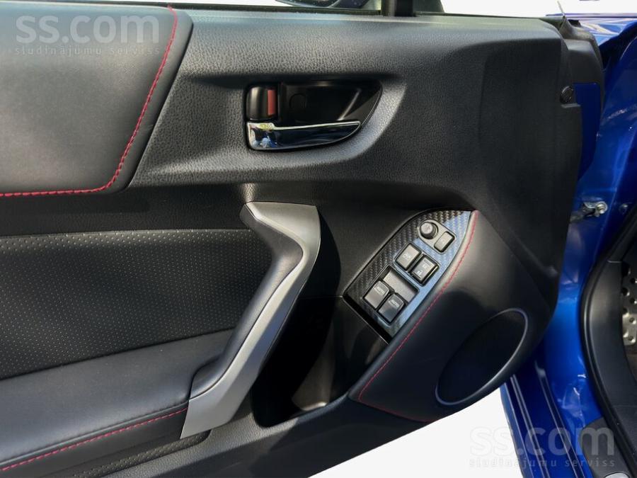 Blue Subaru BRZ 2019 in Riga, with an engine capacity of 2.00 L and mileage of 48 thousand km for 30990 €, photo 12 on AUTOMOTO.COM.LV
