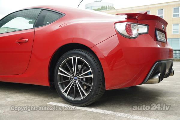 Red Subaru BRZ 2012 in Tallinn, with an engine capacity of 2.00 L and mileage of 103 thousand km for 12800 €, photo 7 on AUTOMOTO.COM.LV