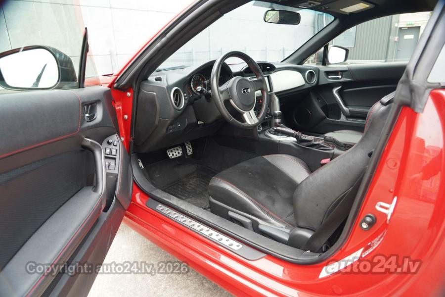 Red Subaru BRZ 2012 in Tallinn, with an engine capacity of 2.00 L and mileage of 103 thousand km for 12800 €, photo 15 on AUTOMOTO.COM.LV