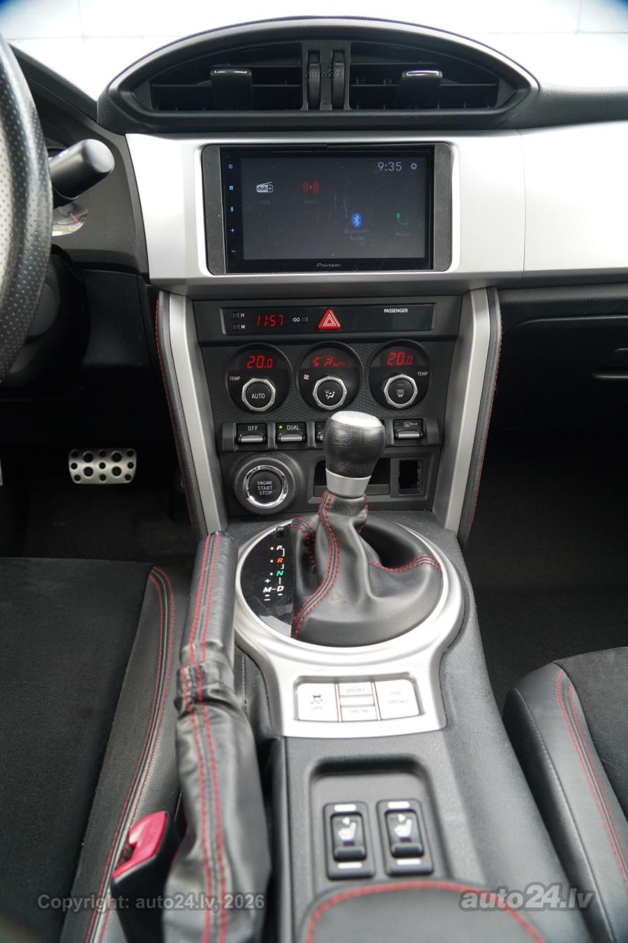 Red Subaru BRZ 2012 in Tallinn, with an engine capacity of 2.00 L and mileage of 103 thousand km for 12800 €, photo 21 on AUTOMOTO.COM.LV