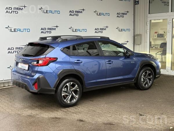 Blue Subaru Crosstrek 2026 in Riga, with an engine capacity of 2.00 L and mileage of 15 thousand km for 32400 €, photo 5 on AUTOMOTO.COM.LV