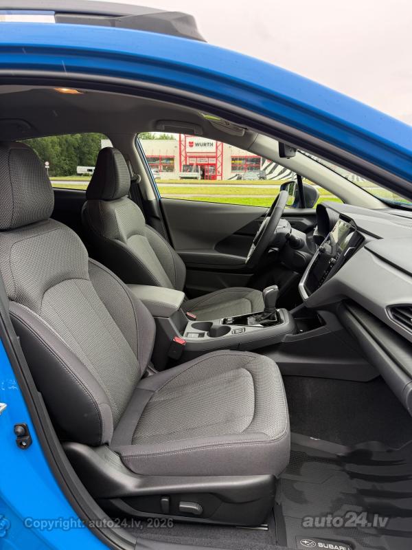 Blue Subaru Crosstrek 2025 in Johvi, with an engine capacity of 2.00 L and mileage of 10 thousand km for 32490 €, photo 9 on AUTOMOTO.COM.LV
