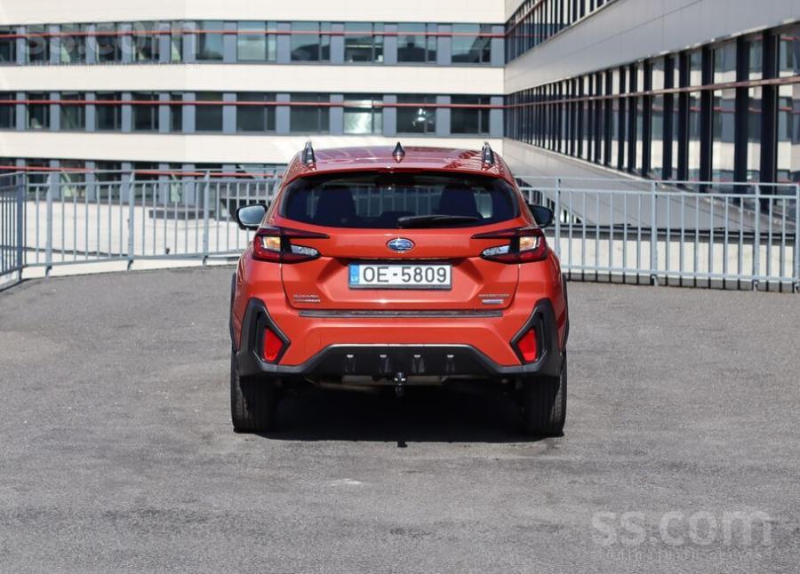 Brown Subaru Crosstrek 2024 in Riga, with an engine capacity of 2.00 L and mileage of 10 thousand km for 26980 €, photo 6 on AUTOMOTO.COM.LV