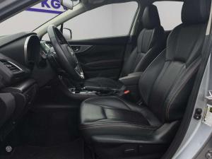 Grey Subaru Crosstrek 2023 in Vilnius, with an engine capacity of 2.50 L and mileage of 42 thousand km for 19999 €, photo 16 on AUTOMOTO.COM.LV