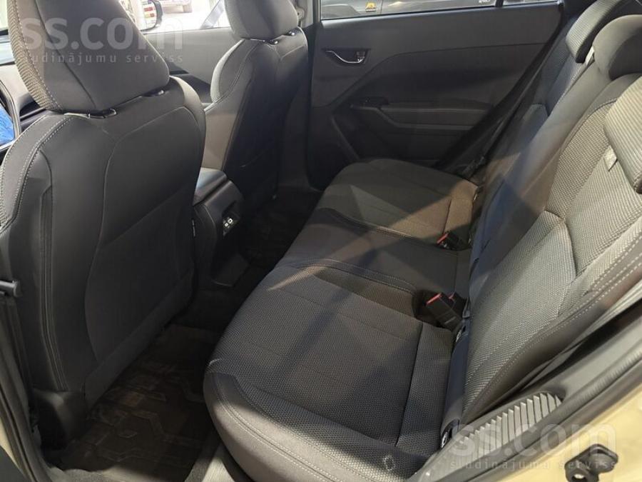 Pelēks Subaru Crosstrek 2026 Rīga, ar dzinēja tilpumu 2.00 L un nobraukumu 0 tūkst. km par 34400 €, foto 18 vietnē AUTOMOTO.COM.LV