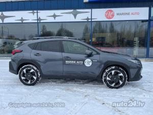 Grey Subaru Crosstrek 2025 in Tartu, with an engine capacity of 2.00 L and mileage of 17 thousand km for 33900 €, photo 3 on AUTOMOTO.COM.LV