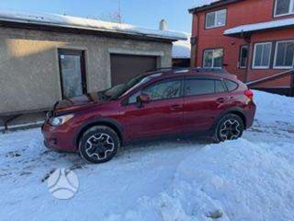 Sarkans Subaru Crosstrek 2013 Kauņa, ar dzinēja tilpumu 2.00 L un nobraukumu 134 tūkst. km par 7500 €, foto 4 vietnē AUTOMOTO.COM.LV