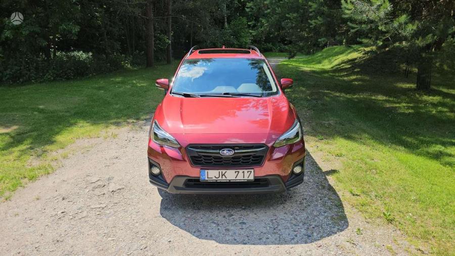 Красный Субару Crosstrek 2019 в Вильнюс, объемом двигателя 2.00 л и пробегом 77 тыс. км за 19000 €, фото 5 на AUTOMOTO.COM.LV