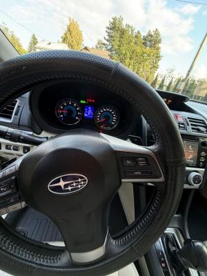 Белый Субару Crosstrek 2015 в Вильнюс, объемом двигателя 2.00 л и пробегом 152 тыс. км за 10000 €, фото 5 на AUTOMOTO.COM.LV