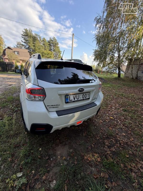 Subaru Crosstrek 2015 Viļņa vietnē Balts Subaru Crosstrek 2015 Viļņa, ar dzinēja tilpumu 2.00 L un nobraukumu 152 tūkst. km par 10000 €, foto 10 vietnē AUTOMOTO.COM.LV