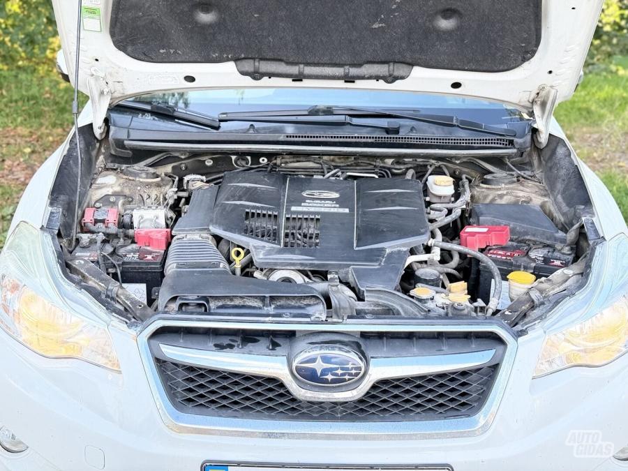 Белый Субару Crosstrek 2015 в Вильнюс, объемом двигателя 2.00 л и пробегом 152 тыс. км за 10000 €, фото 21 на AUTOMOTO.COM.LV