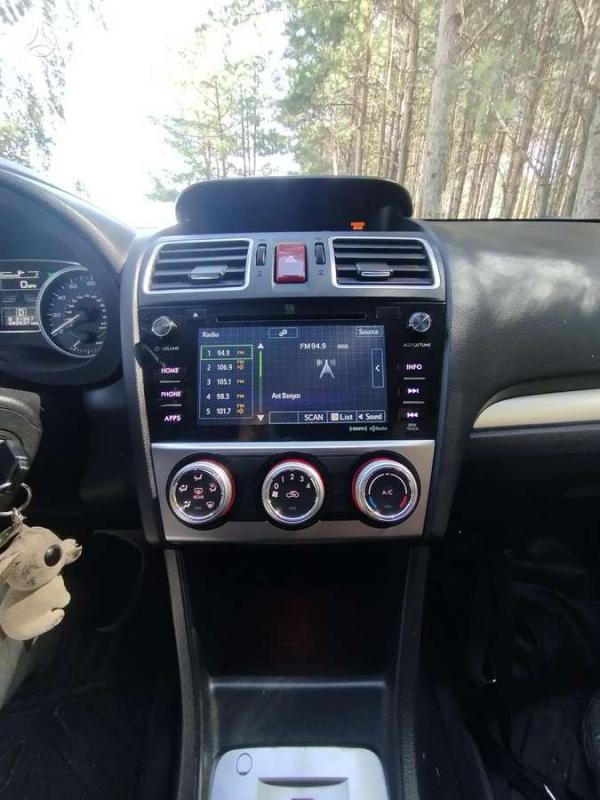 White Subaru Crosstrek 2016 in Klaipeda, with an engine capacity of 2.00 L and mileage of 133 thousand km for 9000 €, photo 10 on AUTOMOTO.COM.LV