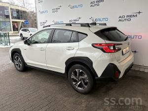 Белый Субару Crosstrek 2024 в Рига, объемом двигателя 2.00 л и пробегом 34 тыс. км за 29000 €, фото 3 на AUTOMOTO.COM.LV