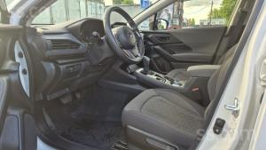 White Subaru Crosstrek 2024 in Rezekne, with an engine capacity of 2.00 L and mileage of 30 thousand km for 26500 €, photo 6 on AUTOMOTO.COM.LV