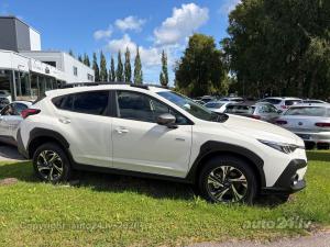 White Subaru Crosstrek 2026 in Tallinn, with an engine capacity of 2.00 L and mileage of 0 thousand km for 31500 €, photo 3 on AUTOMOTO.COM.LV