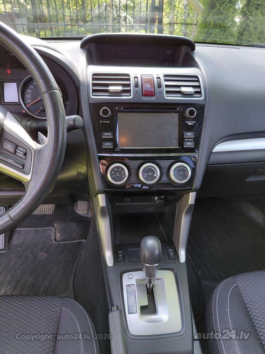 Beige Subaru Forester 2015 in Tallinn, with an engine capacity of 2.00 L and mileage of 170 thousand km for 10000 €, photo 9 on AUTOMOTO.COM.LV