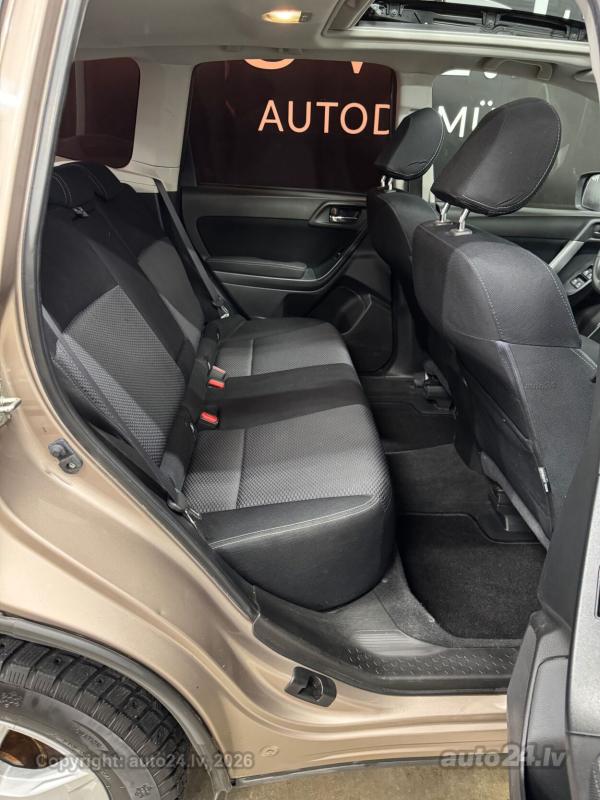 Beige Subaru Forester 2014 in Tallinn, with an engine capacity of 2.00 L and mileage of 164 thousand km for 9995 €, photo 10 on AUTOMOTO.COM.LV