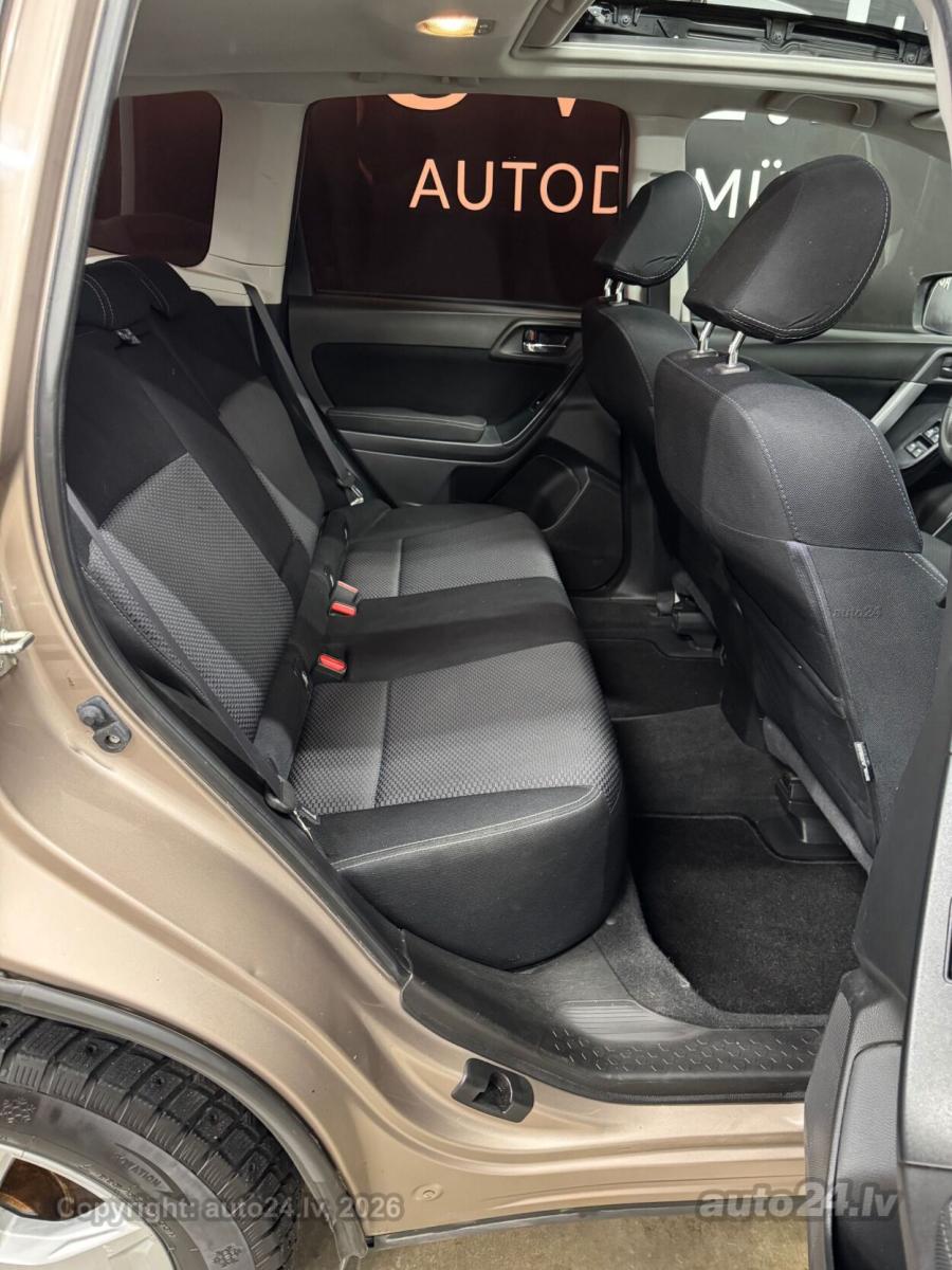 Beige Subaru Forester 2014 in Tallinn, with an engine capacity of 2.00 L and mileage of 164 thousand km for 9995 €, photo 10 on AUTOMOTO.COM.LV