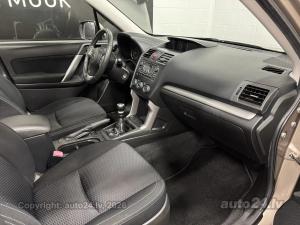 Smilšu krāsa Subaru Forester 2014 Tallina, ar dzinēja tilpumu 2.00 L un nobraukumu 164 tūkst. km par 8495 €, foto 11 vietnē AUTOMOTO.COM.LV