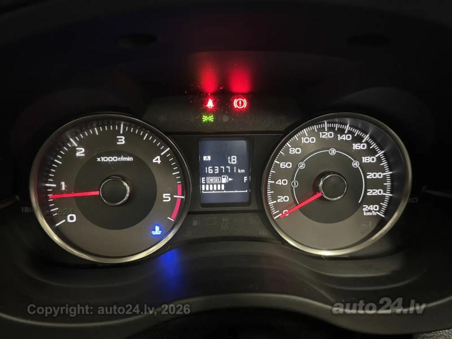 Smilšu krāsa Subaru Forester 2014 Tallina, ar dzinēja tilpumu 2.00 L un nobraukumu 164 tūkst. km par 8495 €, foto 14 vietnē AUTOMOTO.COM.LV