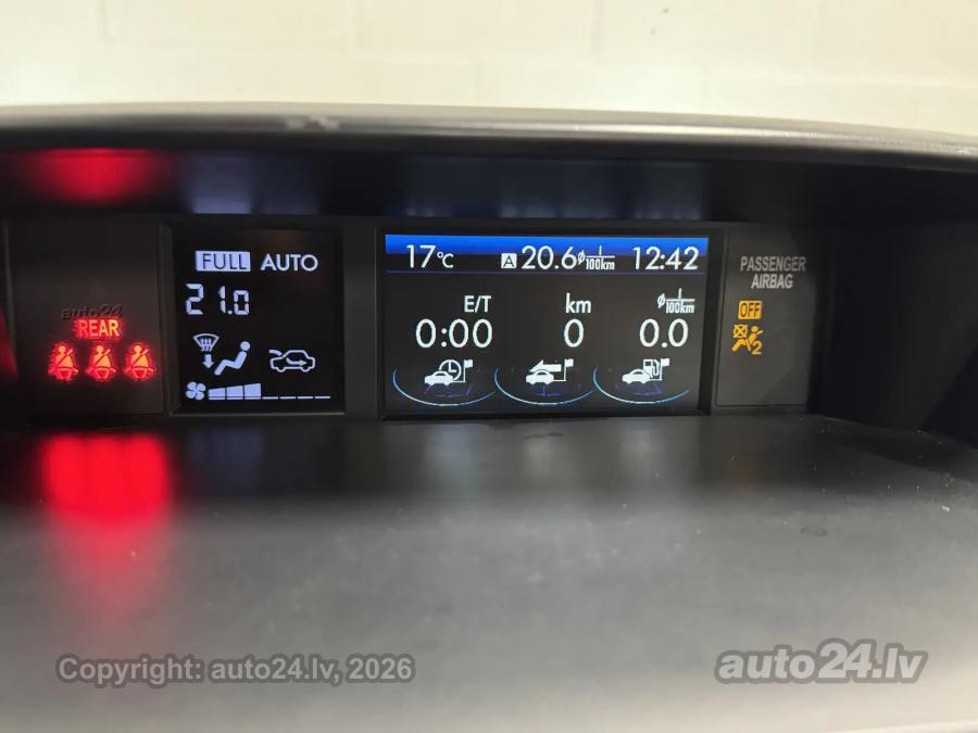 Smilšu krāsa Subaru Forester 2014 Tallina, ar dzinēja tilpumu 2.00 L un nobraukumu 164 tūkst. km par 8495 €, foto 15 vietnē AUTOMOTO.COM.LV