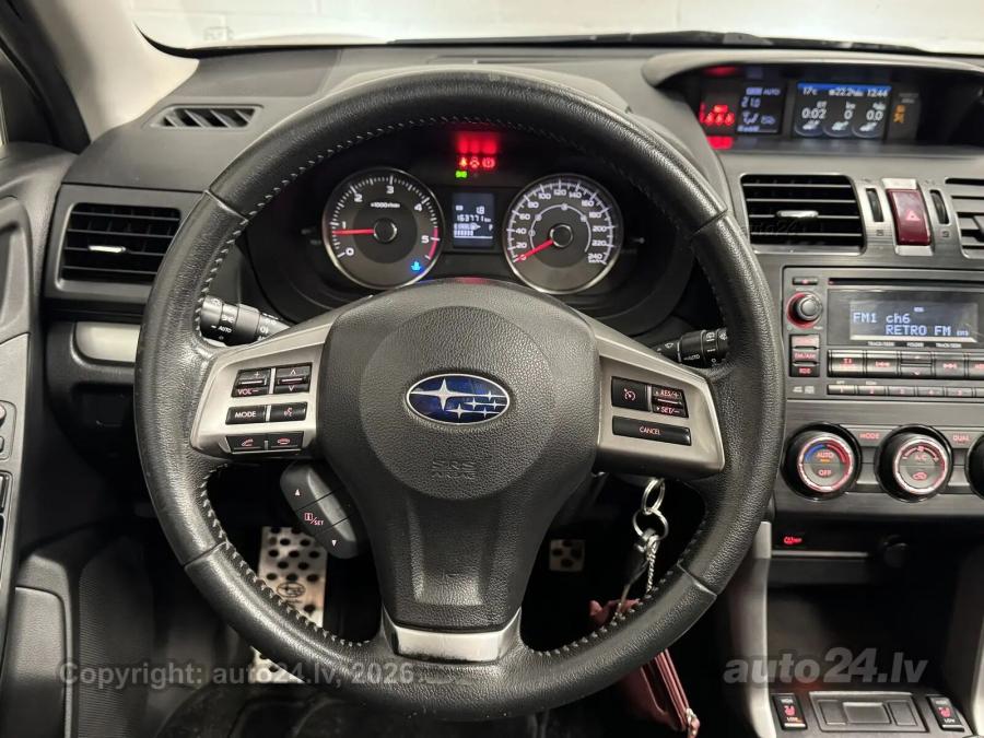 Smilšu krāsa Subaru Forester 2014 Tallina, ar dzinēja tilpumu 2.00 L un nobraukumu 164 tūkst. km par 8495 €, foto 19 vietnē AUTOMOTO.COM.LV