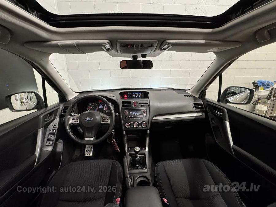 Smilšu krāsa Subaru Forester 2014 Tallina, ar dzinēja tilpumu 2.00 L un nobraukumu 164 tūkst. km par 8495 €, foto 21 vietnē AUTOMOTO.COM.LV