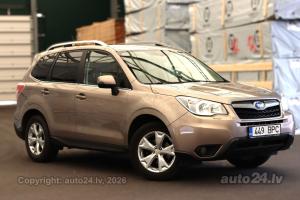 Smilšu krāsa Subaru Forester 2015 Tallina, ar dzinēja tilpumu 2.00 L un nobraukumu 170 tūkst. km par 8700 €, foto 4 vietnē AUTOMOTO.COM.LV