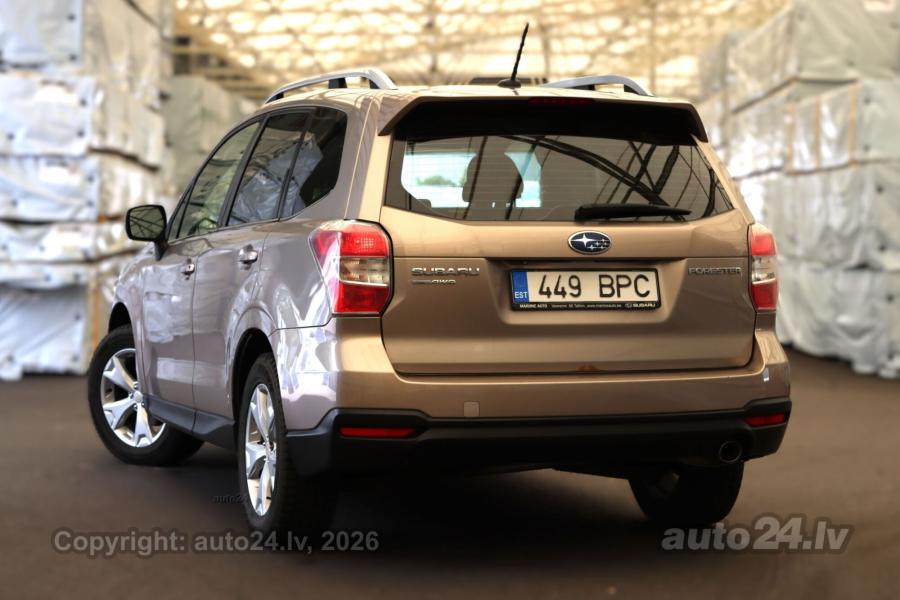 Smilšu krāsa Subaru Forester 2015 Tallina, ar dzinēja tilpumu 2.00 L un nobraukumu 170 tūkst. km par 8700 €, foto 6 vietnē AUTOMOTO.COM.LV