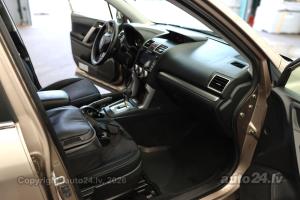 Smilšu krāsa Subaru Forester 2015 Tallina, ar dzinēja tilpumu 2.00 L un nobraukumu 170 tūkst. km par 8700 €, foto 8 vietnē AUTOMOTO.COM.LV