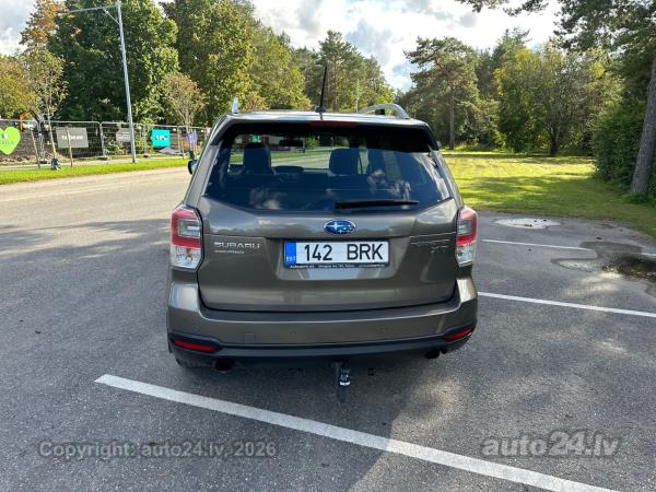 Smilšu krāsa Subaru Forester 2016 Tallina, ar dzinēja tilpumu 2.00 L un nobraukumu 75 tūkst. km par 19000 €, foto 6 vietnē AUTOMOTO.COM.LV