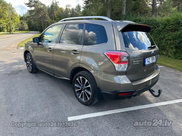 Smilšu krāsa Subaru Forester 2016 Tallina, ar dzinēja tilpumu 2.00 L un nobraukumu 75 tūkst. km par 19000 €, foto 7 vietnē AUTOMOTO.COM.LV