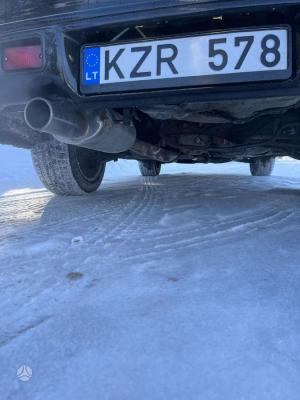 Melns Subaru Forester 1998 Viļņa, ar dzinēja tilpumu 2.00 L un nobraukumu 302 tūkst. km par 3500 €, foto 20 vietnē AUTOMOTO.COM.LV