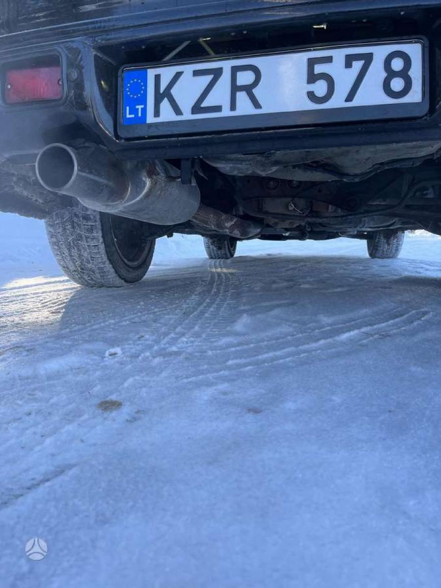 Melns Subaru Forester 1998 Viļņa, ar dzinēja tilpumu 2.00 L un nobraukumu 302 tūkst. km par 3500 €, foto 20 vietnē AUTOMOTO.COM.LV