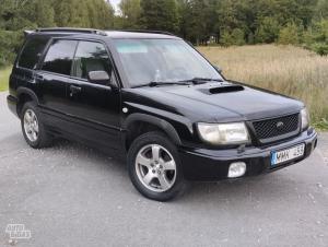 Black Subaru Forester 1998 in Silute, with an engine capacity of 2.00 L and mileage of 264 thousand km for 3650 €, photo  on AUTOMOTO.COM.LV