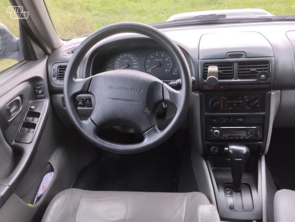 Black Subaru Forester 1998 in Silute, with an engine capacity of 2.00 L and mileage of 264 thousand km for 3650 €, photo 7 on AUTOMOTO.COM.LV