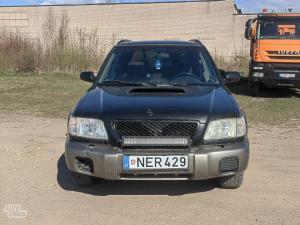 Melns Subaru Forester 2001 Šilutė, ar dzinēja tilpumu 2.00 L un nobraukumu 360 tūkst. km par 1350 €, foto 3 vietnē AUTOMOTO.COM.LV