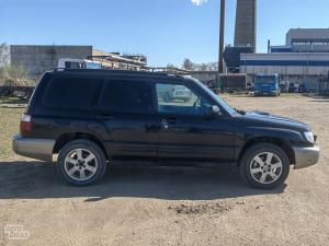 Melns Subaru Forester 2001 Šilutė, ar dzinēja tilpumu 2.00 L un nobraukumu 360 tūkst. km par 1350 €, foto 5 vietnē AUTOMOTO.COM.LV