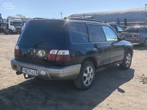 Melns Subaru Forester 2001 Šilutė, ar dzinēja tilpumu 2.00 L un nobraukumu 360 tūkst. km par 1350 €, foto 6 vietnē AUTOMOTO.COM.LV