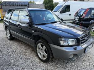 Black Subaru Forester 2003 in Kuldiga, with an engine capacity of 2.00 L and mileage of 330 thousand km for 1750 €, photo 6 on AUTOMOTO.COM.LV