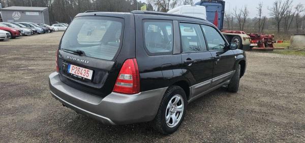 Melns Subaru Forester 2005 Utena, ar dzinēja tilpumu 1.99 L un nobraukumu 254 tūkst. km par 3650 €, foto 3 vietnē AUTOMOTO.COM.LV