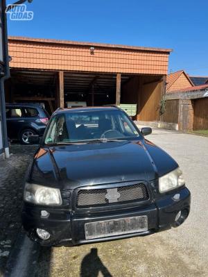 Black Subaru Forester 2005 in Kaunas, with an engine capacity of 2.00 L and mileage of 366 thousand km for 1450 €, photo 3 on AUTOMOTO.COM.LV