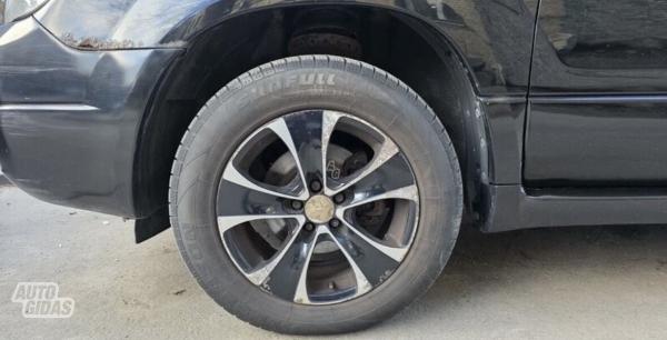 Black Subaru Forester 2005 in Vilnius, with an engine capacity of 2.00 L and mileage of 190 thousand km for 2500 €, photo 10 on AUTOMOTO.COM.LV