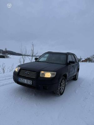 Melns Subaru Forester 2006 Kaišiadorys, ar dzinēja tilpumu 1.99 L un nobraukumu 308 tūkst. km par 3200 €, foto  vietnē AUTOMOTO.COM.LV