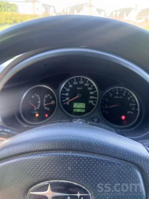 Melns Subaru Forester 2006 Rīga, ar dzinēja tilpumu 2.00 L un nobraukumu 327 tūkst. km par 1300 €, foto 9 vietnē AUTOMOTO.COM.LV