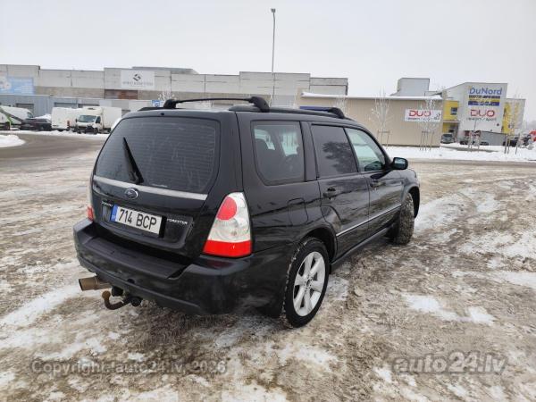 Black Subaru Forester 2007 in Tallinn, with an engine capacity of 2.50 L and mileage of 113 thousand km for 7500 €, photo 6 on AUTOMOTO.COM.LV