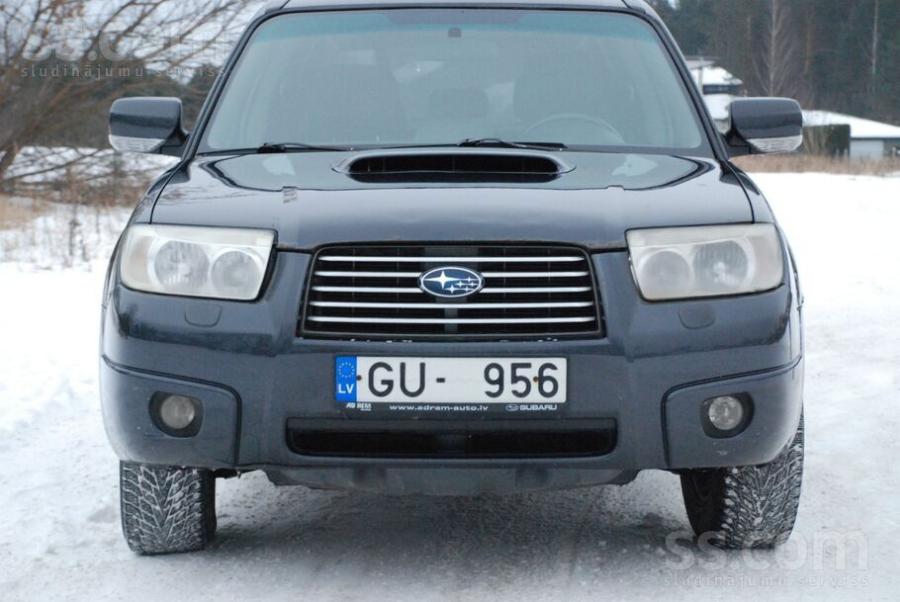 Black Subaru Forester 2007 in Riga, with an engine capacity of 2.50 L and mileage of 246 thousand km for 5100 €, photo 1 on AUTOMOTO.COM.LV
