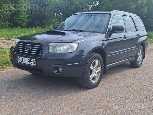 Black Subaru Forester 2007 in Riga, with an engine capacity of 2.50 L and mileage of 247 thousand km for 3650 €, photo 1 on AUTOMOTO.COM.LV