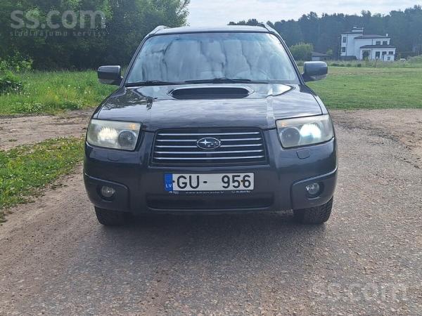 Black Subaru Forester 2007 in Riga, with an engine capacity of 2.50 L and mileage of 247 thousand km for 3650 €, photo 2 on AUTOMOTO.COM.LV